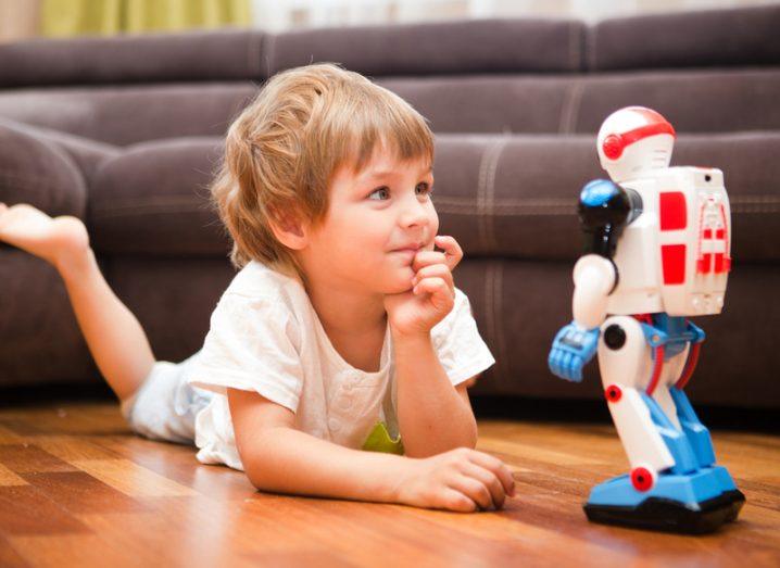 Top 7 Cute Robots to Buy for Your Kids or Pets – Makeblock
